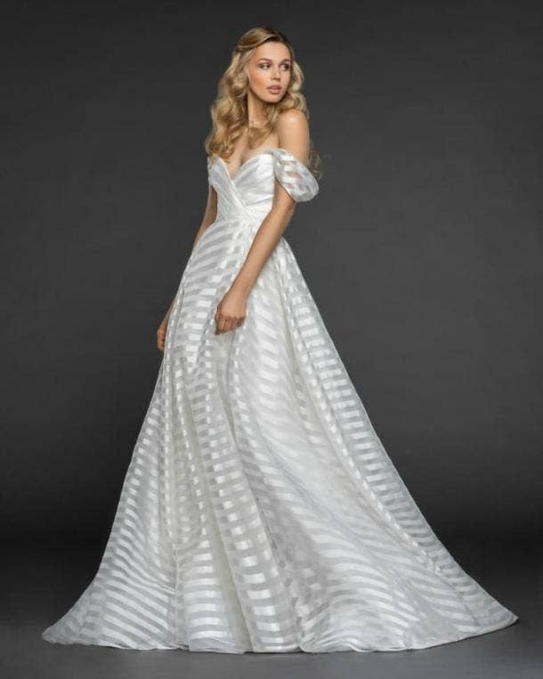 20 Best Off The Shoulder Wedding Dresses Of All Time Yourtango
